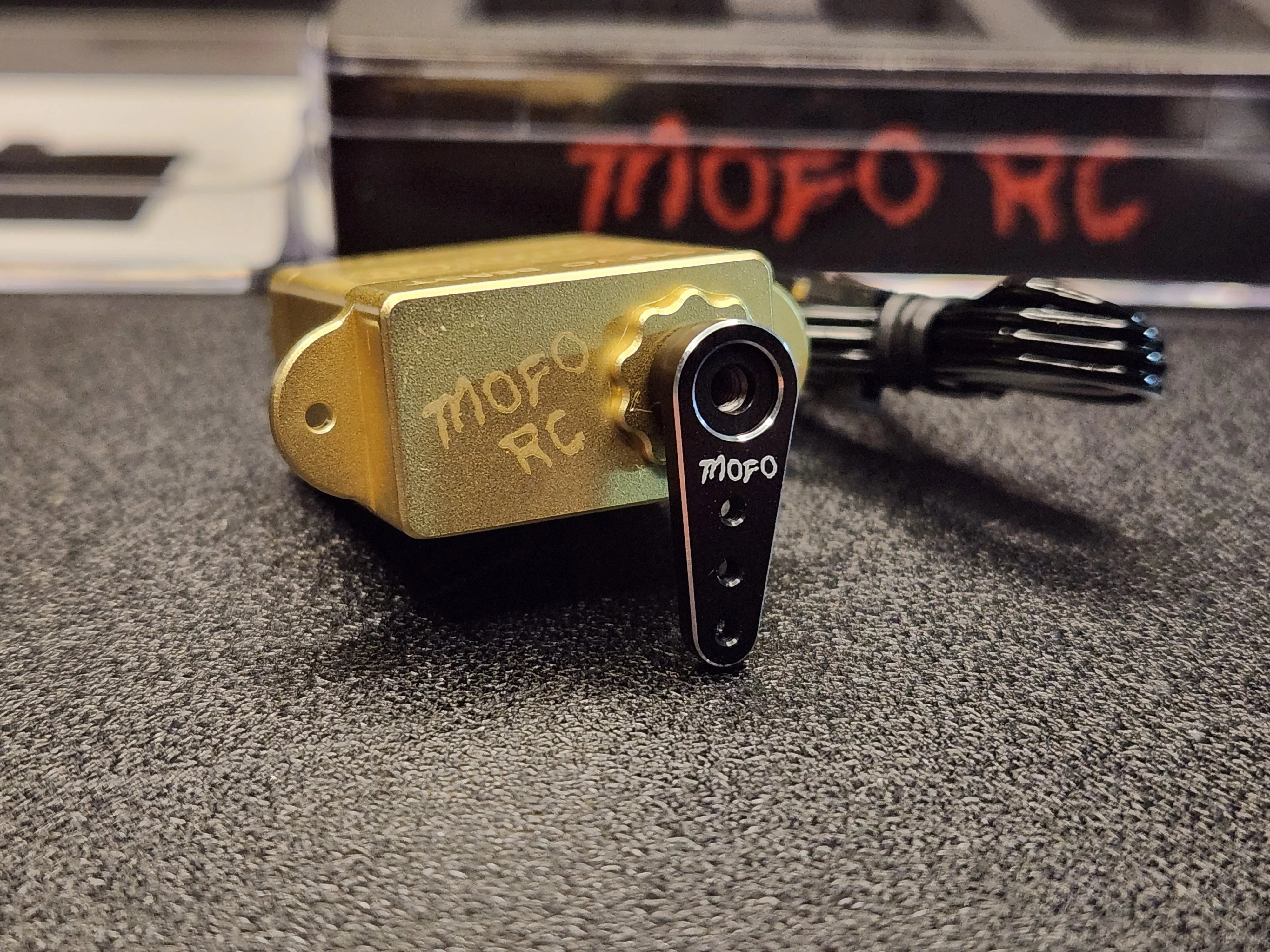 Brass ServoBeast Brushless steering Servo W/ Free aluminum Servo mount ...